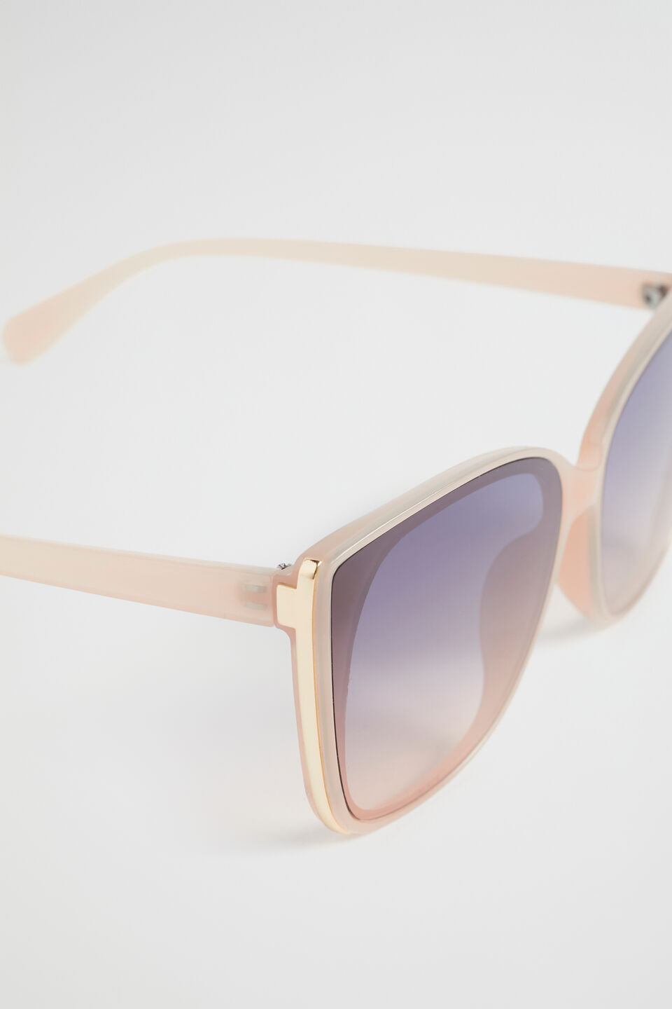 Hannah D Frame Sunglasses Seed Heritage